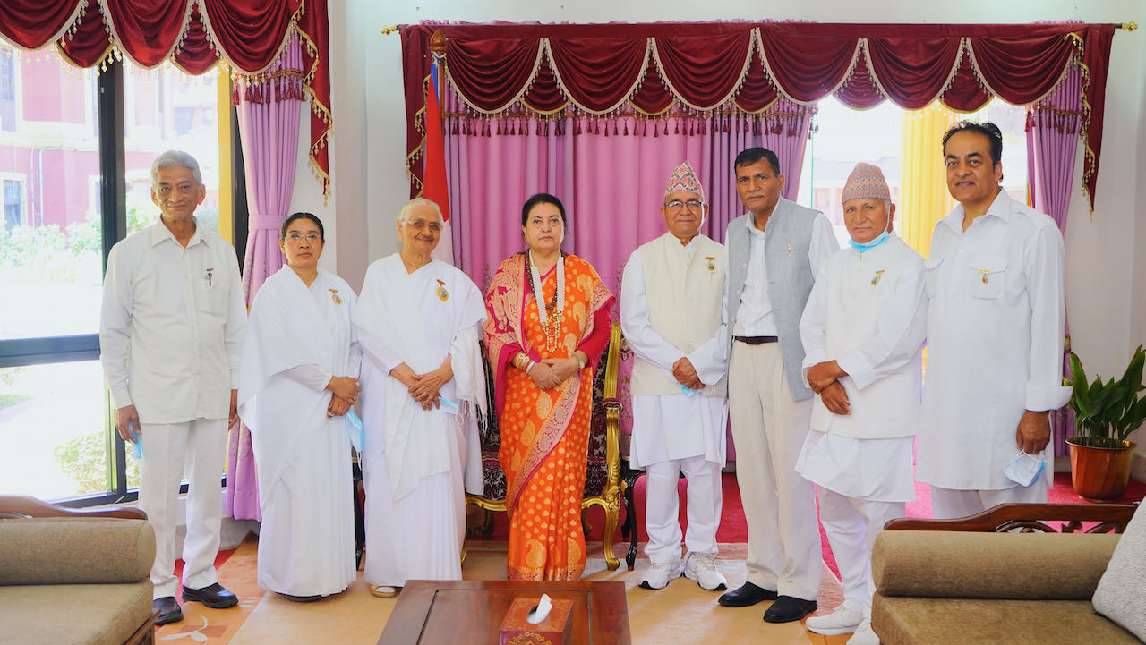 Group Photo with Hon’ble Bidhya Devi Bhandari – Brahma Kumaris News